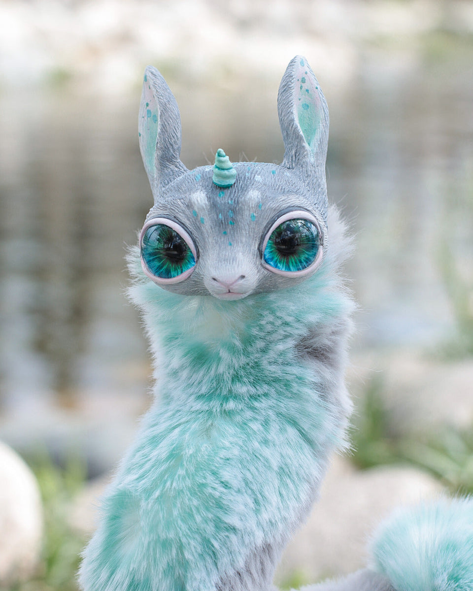 Moonicorn– Mint green – Gift of Mercury